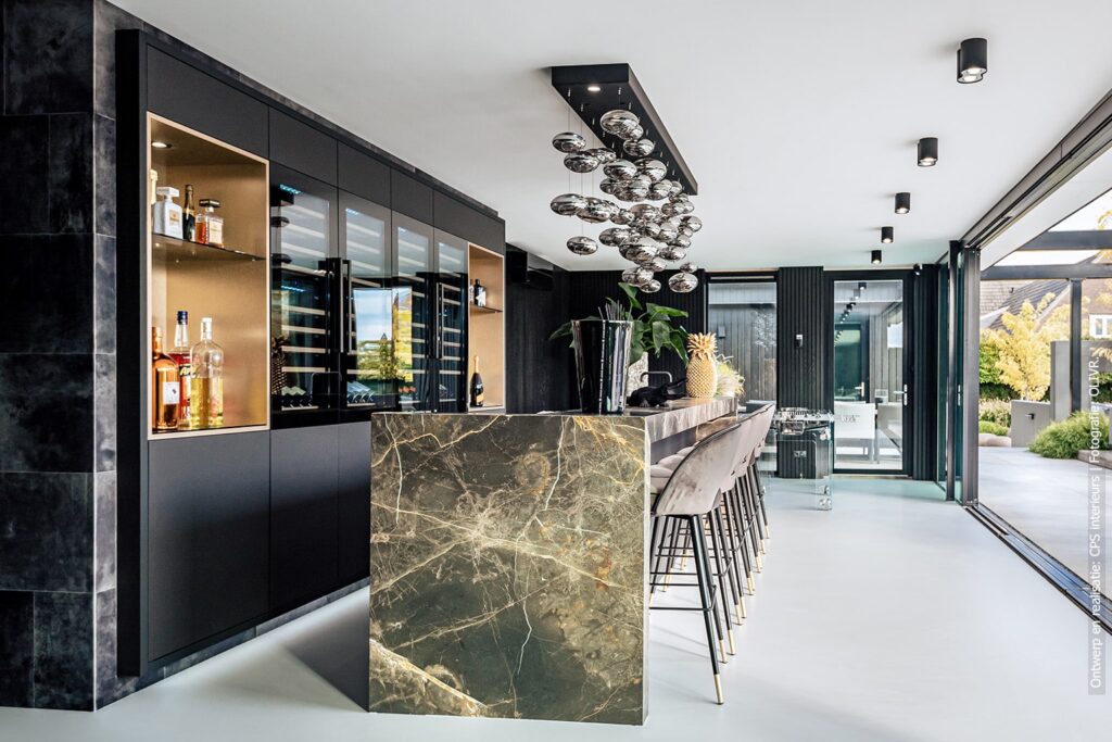 Moderne mat zwarte keuken met anti-vingerafdruk eigenschappen | Projecten | DecoLegno