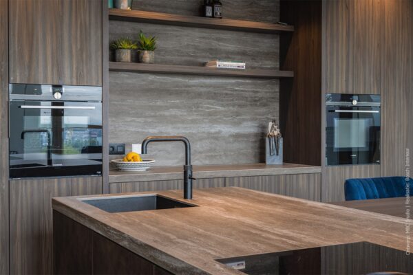 Moderne keuken van dosse en kwartiers hout | Projecten | DecoLegno